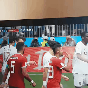 Pray for Pepe, se quedó sin hombro - Meme by Memeraso :) Memedroid